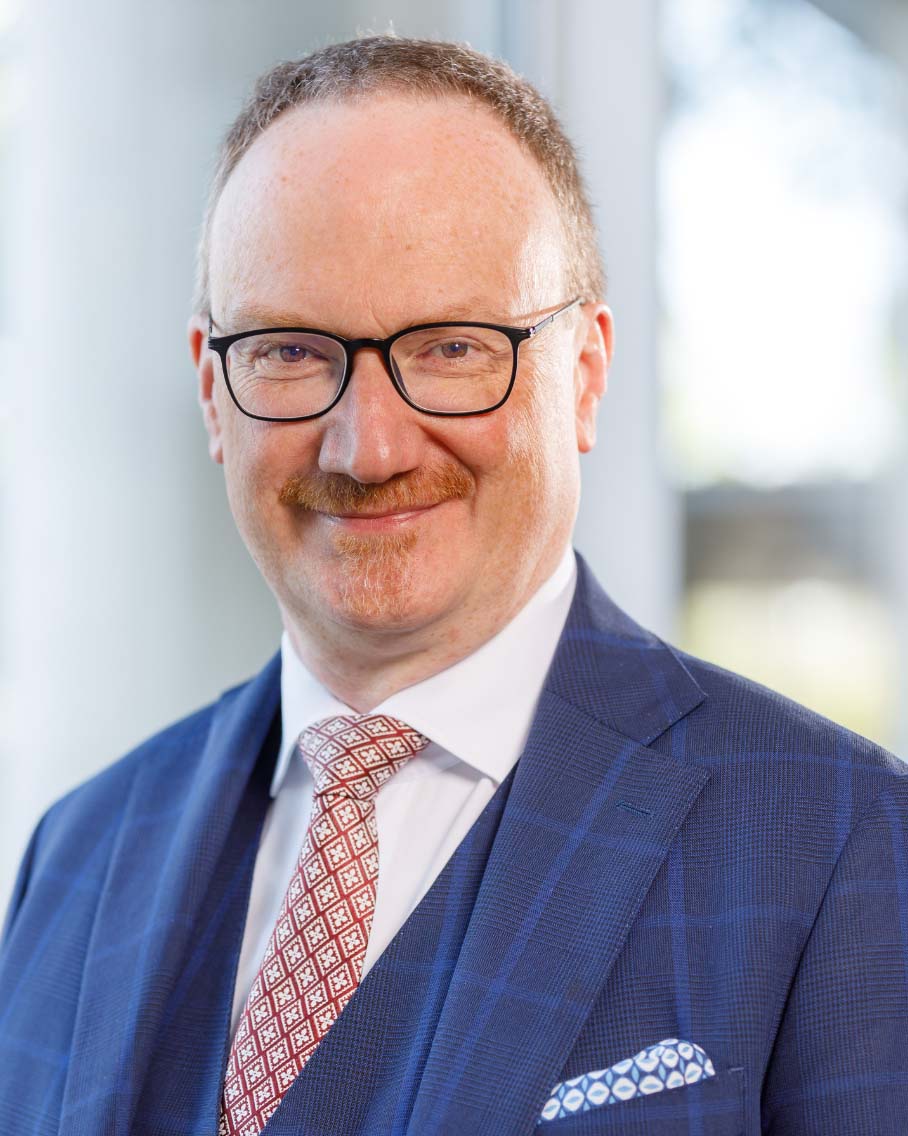 Lars P. Feld at re.comm 25: Rethinking business and politics - re.comm